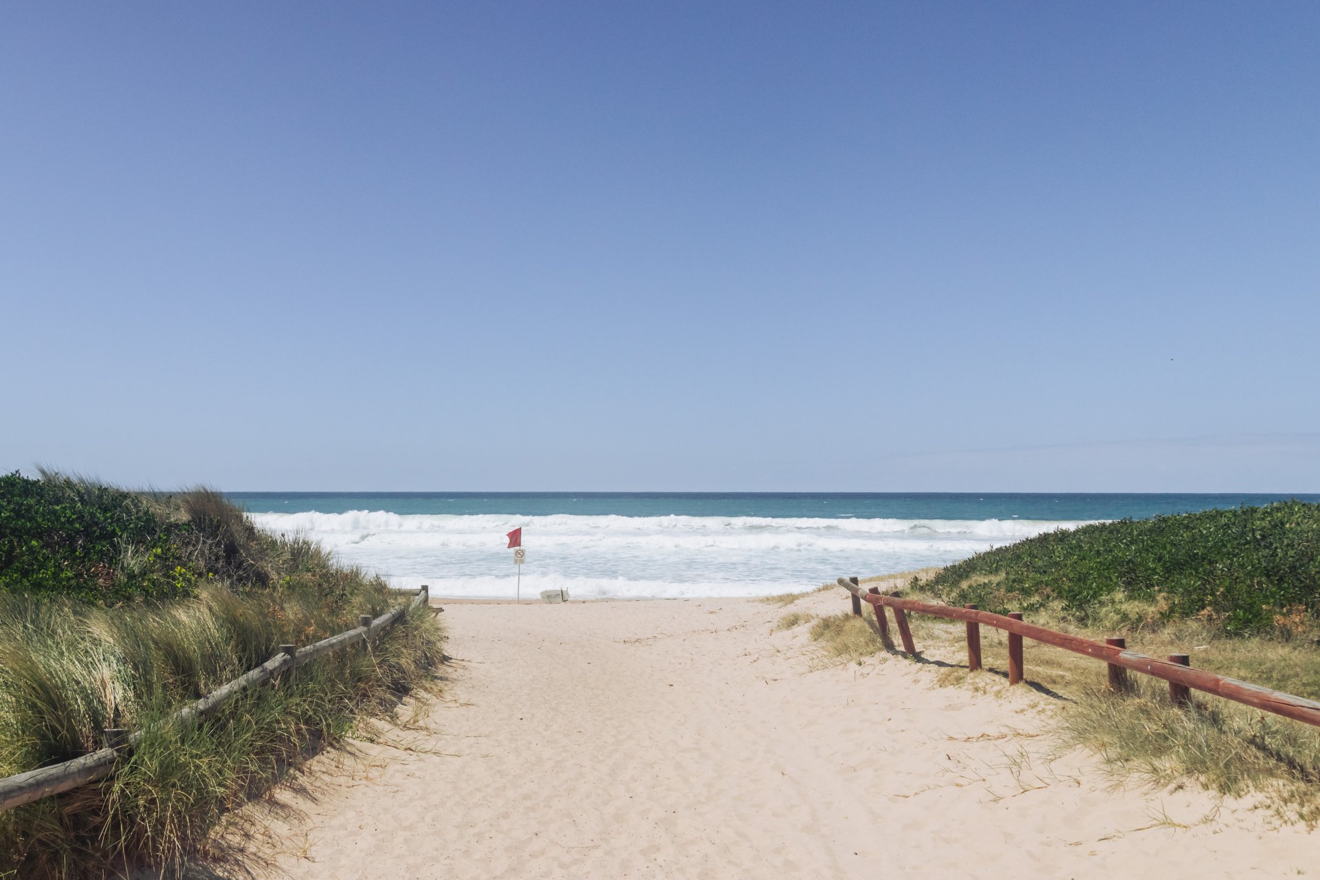 Warilla-Barrack Point Surf Life Saving Club – Vennu